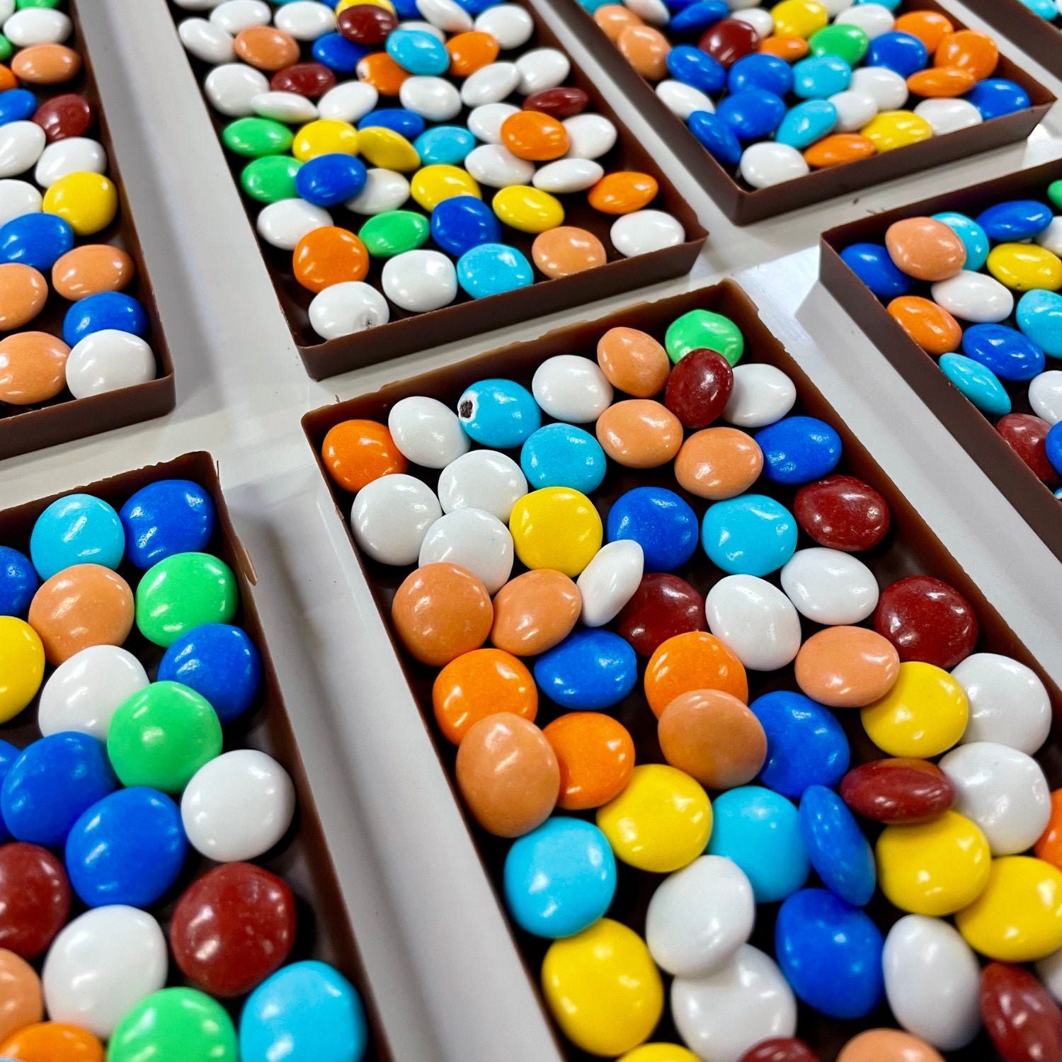 Chomp! Chocolate | Build Your Own Chocolate Bar